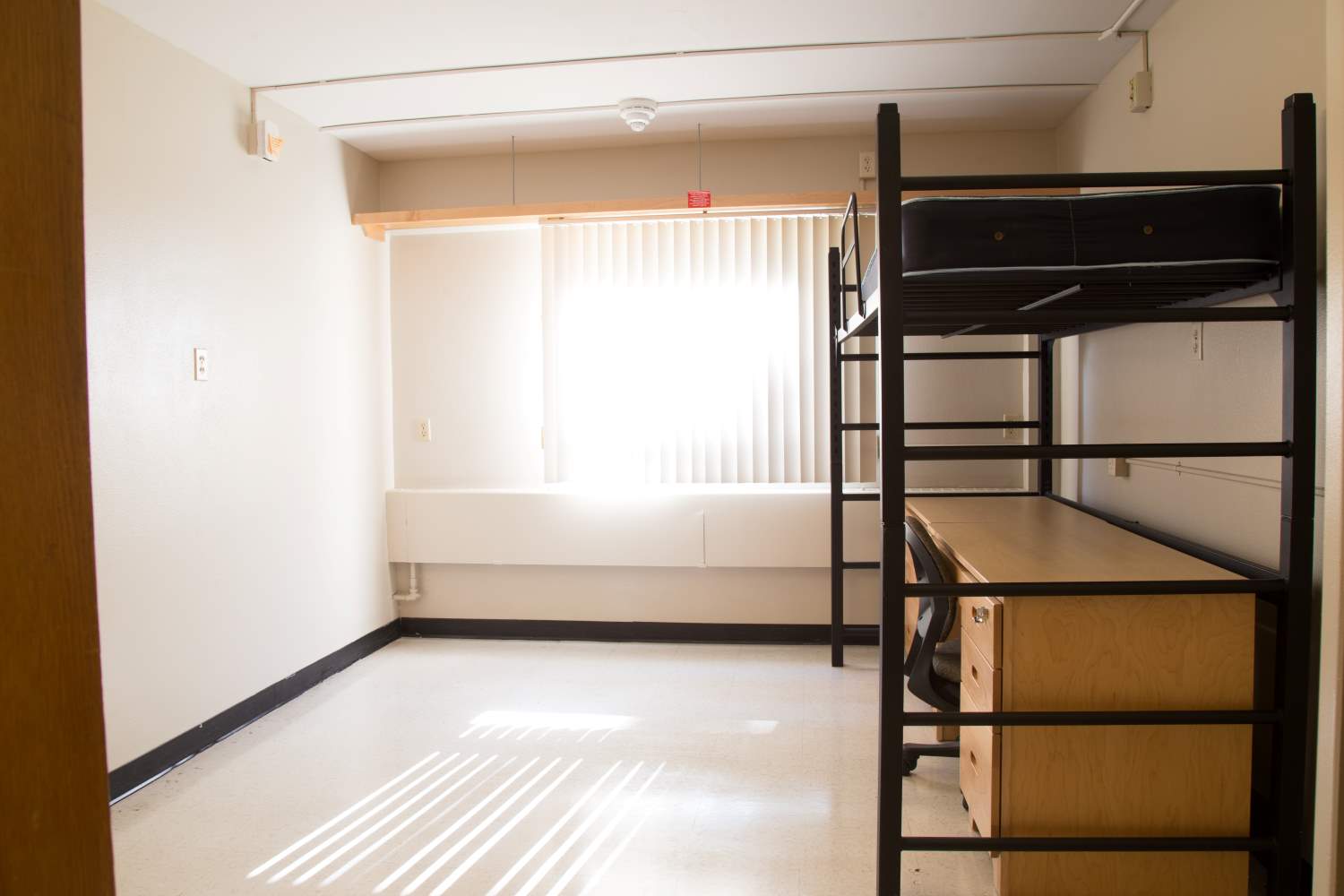 Basic Single Room | Minnesota State University, Mankato
